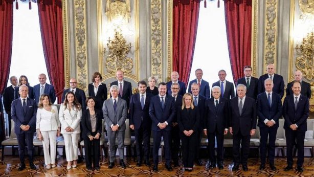 Far-right Giorgia Meloni, 45, sworn in as Italy’s first female prime ...